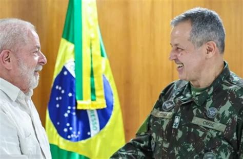 Jornal A Bigorna Novo Comandante Do Exército Convoca Primeira Reunião