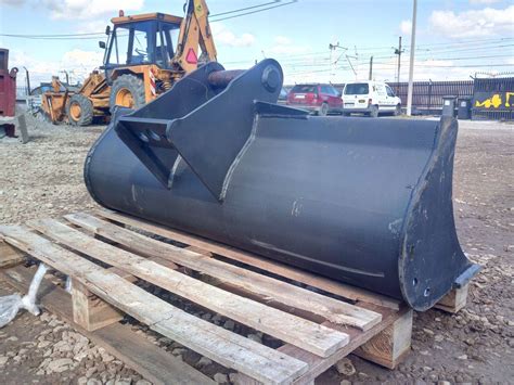 cat1000 - Ківш 1000 мм 3,5 т для міні-екскаватора CAT 302 купити на ...