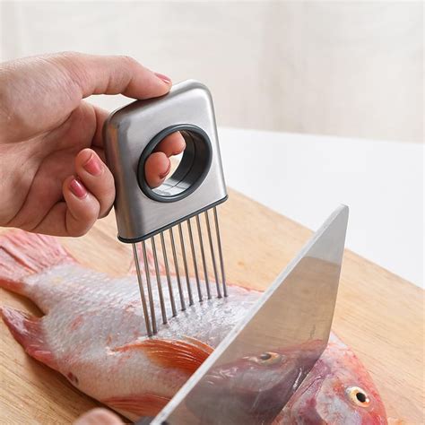 Duaonets 2024 New Stainless Steel Slice Holder Kitchen Chopper Slicing