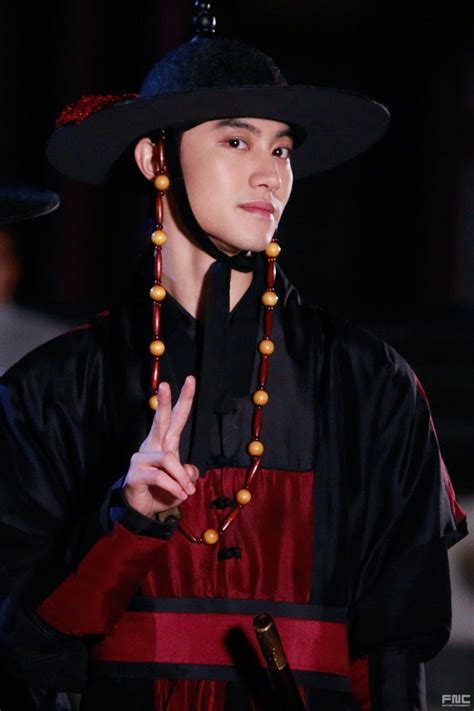 Лунный свет влекомый облаками ВКонтакте Moonlight Drawn By Clouds