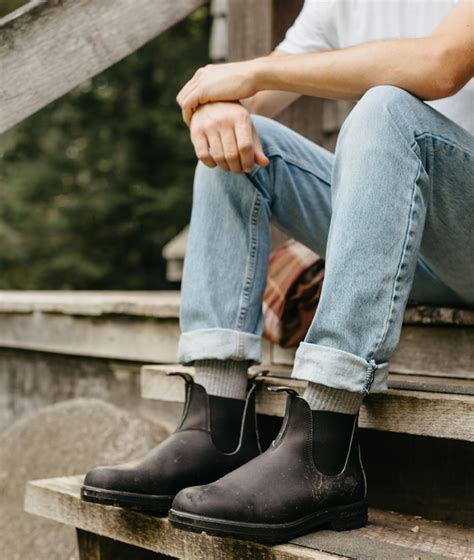 Black Boots For Men With Jeans