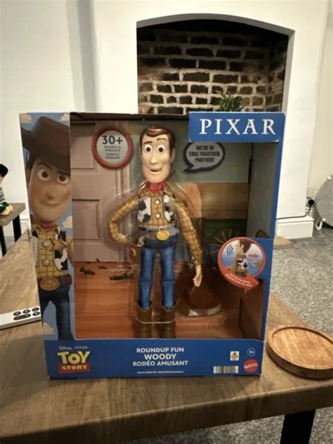 Disney Pixar Toy Story Roundup Fun Woody Large Talking Figure In