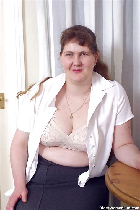 Vicars Wife Elizabeth From Olderwomanfun 16 Nude Pics Xhamster