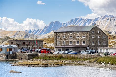 Great St Bernard Pass — Expressive Drives