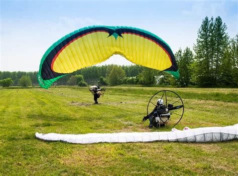 Do You Need A License To Paramotor? (Everything To Know)