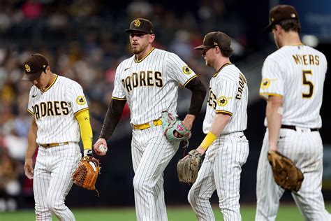 San Diego Padres Mlb Fans Unite To Roast The San Diego Padres After