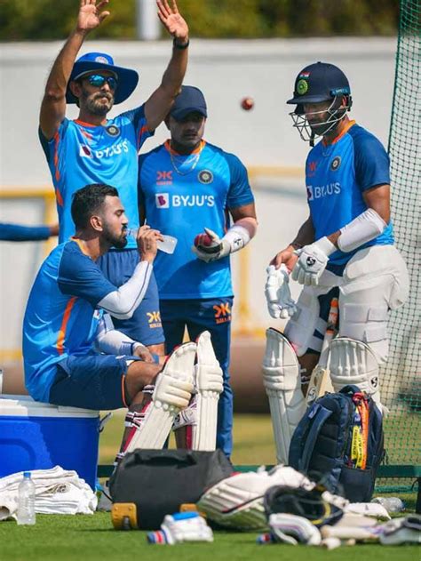 Ind Vs Aus 3rd Test ಟೀಮ್ ಇಂಡಿಯಾದಿಂದ ಭರ್ಜರಿ ಅಭ್ಯಾಸ Kannada News Ind