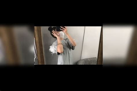 我来了，大家晚上好哟嘻嘻嘻嘻