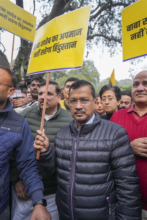 Aap Protests Near Bjp Office Over Shahs Remark On Ambedkar Demands