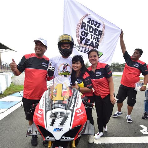 Insideracing Tj Alberto Is Back To Back Philippine Superbike Champion