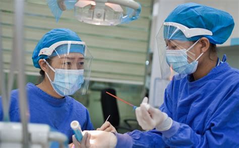 Covid 19 Tasa De Mortalidad Por Coronavirus Según Los Síntomas Fama