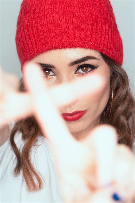 Isabel Red On Behance