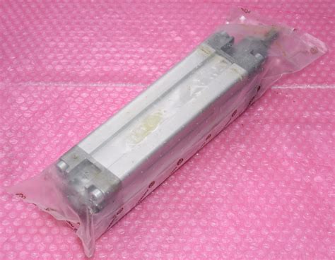 NORGREN / PRA/182063/W2/160 / Doppeltwirkender Kompaktzylinder / NEW | eBay
