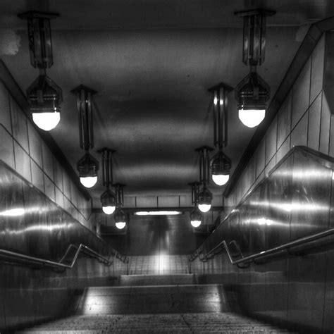 Premium Photo Empty Underground Subway Station