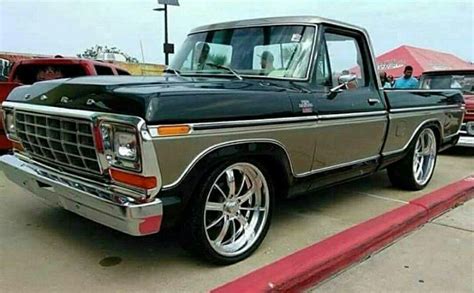 Pin By Alan Braswell On Ford Trucks Classic Ford Trucks Ford Trucks