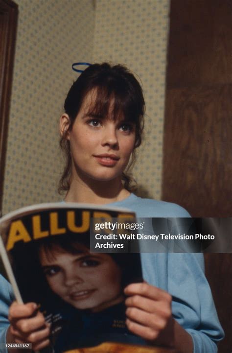 Alexandra Paul Appearing In The Abc Tv Movie Paper Dolls News Photo