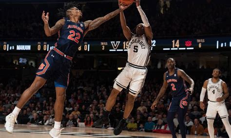 Auburn Basketball Tigers Drop Vandy Game 67 65 Lose Sixth Sec Game