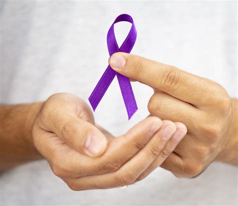 JUNHO VIOLETA CONSCIENTIZA SOBRE O CERATOCONE DOENÇA OCULAR É RARA E