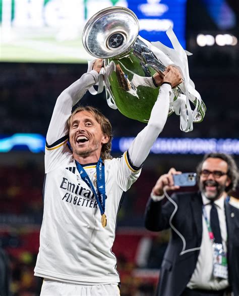 Luka Modric Wallpapers 01