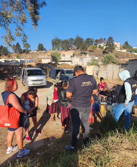Policía Nacional Civil de Guatemala Mujer capturada por extorsión