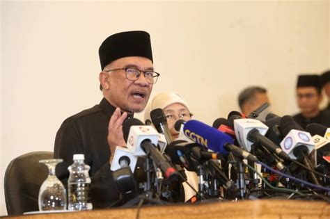 Pm Anwar To Convene Parliament On Dec 19 Put Himself Before Vote Of