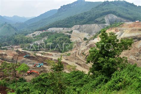 PEMBANGUNAN WADUK BENDO ANTARA Foto