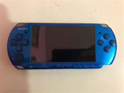 Sony Psp 3006 (Electric Blue), Video Gaming, Video Game Consoles ...