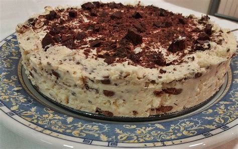 Bolo de bolacha Mousse Chocolate Branco Receitas Fáceis