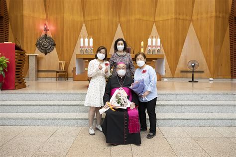 견진성사 2 사진 정계순엘리사벳 갤러리 천주교 주엽동 성당 말씀과 함께 공동체와 더불어