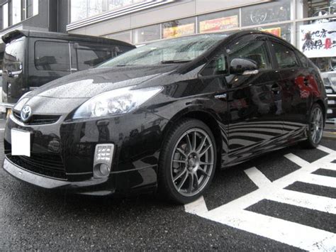 プリウス 30系 ZVW30 装着ギャラリー カーポートマルゼン