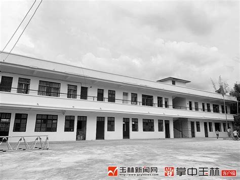 乡贤群众出资出力修缮学校 北流六地坡村民生分校旧貌换新颜