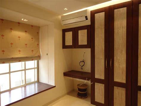 Prachee Shah Milan Manek And Associates