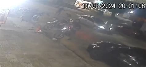 Câmera flagra momento em que jovem é executado no bairro Valentina em JP