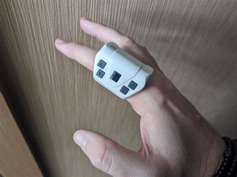 what are your thoughts on a wearable mouse r cyberdeck