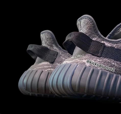 Adidas Yeezy Boost 350 V2 Dark Salt ID4811 Release Date SBD