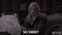 Elisha Cuthbert  S Tenor