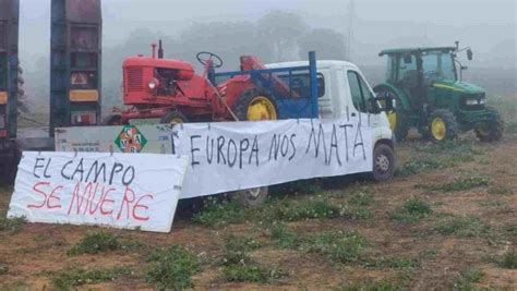 Protestas de los agricultores en directo dónde hay tractoradas y cortes de carreteras