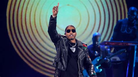 Nelly Is Still Hot In Herre After All These Years Bet Hip Hop Awards