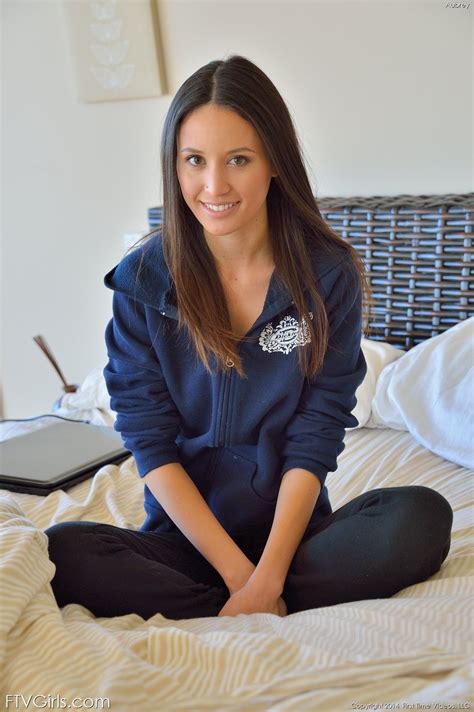 Aubrey In Cozy Bedroom By Ftv Girls Erotic Beauties