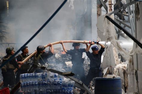 လားရှိုးမြို့ကို စစ်တပ်ဆက်တိုက်‌ဗုံးကြဲနေ Myanmar Now