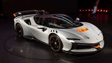 Ferrari SF90 XX Stradale Dan Spider Debut Dengan Tenaga 1 016 HP