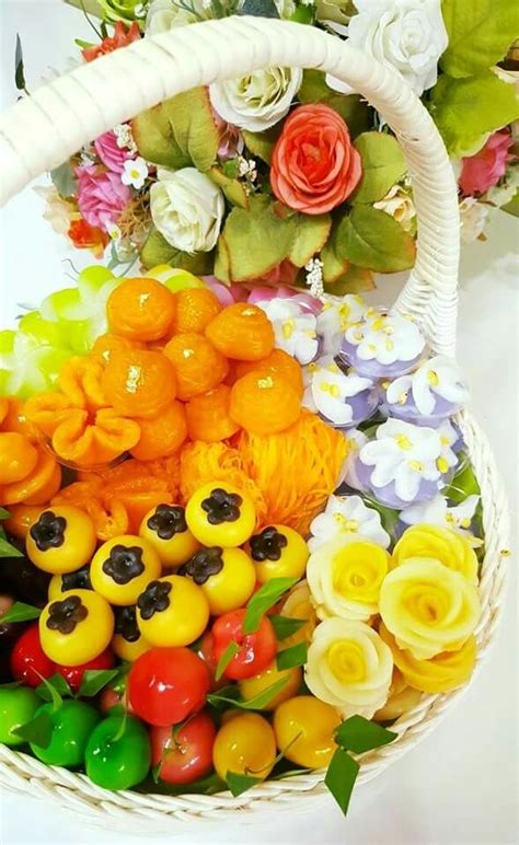 กระเช้าขนมรวมใบเล็กๆน่ารักๆ ขนมไทยป้าเนตร แทนความรัก ความใส่ใจจากผู้ให้ ด้วยความอร่อย หอม