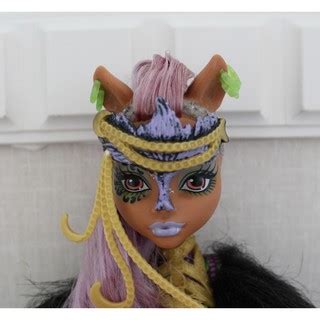 Boneca Monster High Clawdeen Wolf Ghouls Rule Ler Shopee Brasil