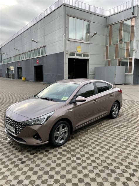 Время Соляриса Hyundai Solaris G л года наблюдение DRIVE