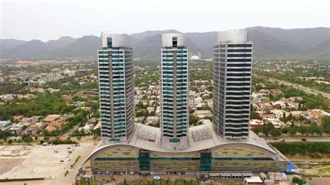 The Centaurus Mall Is The Largest Shopping Center In Pakistan Blue Area