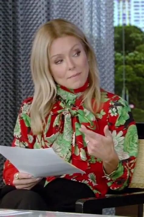 Kelly Ripa Live With Kelly And Ryan October 16 2020 Star Style