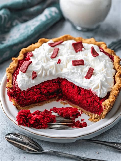 Irresistible Red Velvet Pie That Will Delight Every Bite