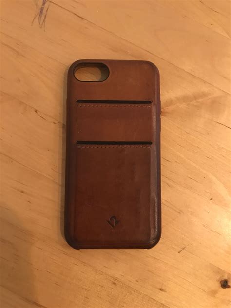 Mujjo Leather Case : r/iphone