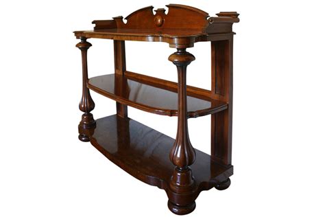 19th Century Victorian Mahogany Buffet In Antique Buffets