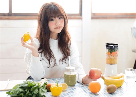 小柄な女性がモテやすい9つの理由！背の低い女子のキュートな魅力 Style Knowledge